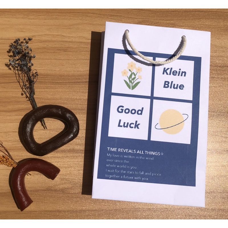 Jual Packaging Paperbag Tas putih motif Klein Blue | Shopee Indonesia