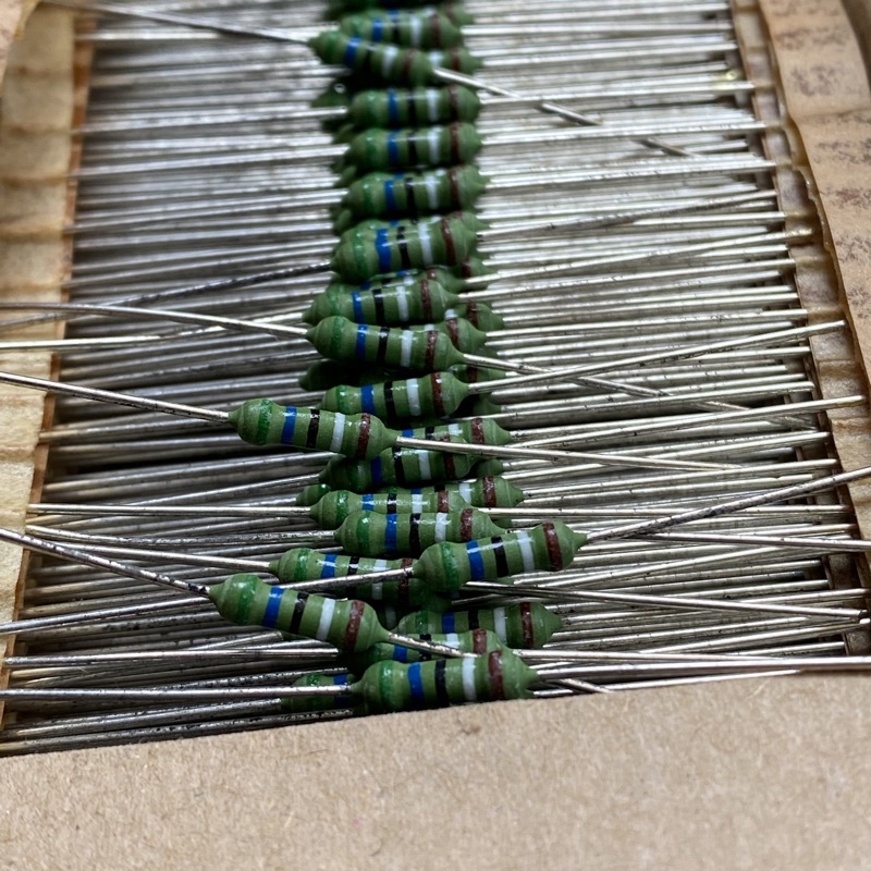 Jual resistor 0.56 ohm 1watt hijau original japan bodi kecil | Shopee ...