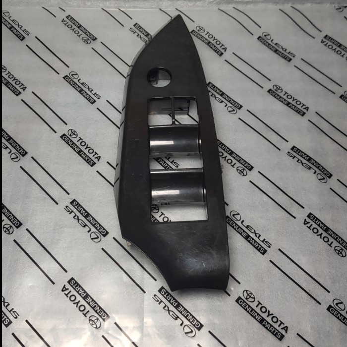 Jual Panel Power Window Induk Toyota Innova Reborn Tipe G Hitam Dof ...