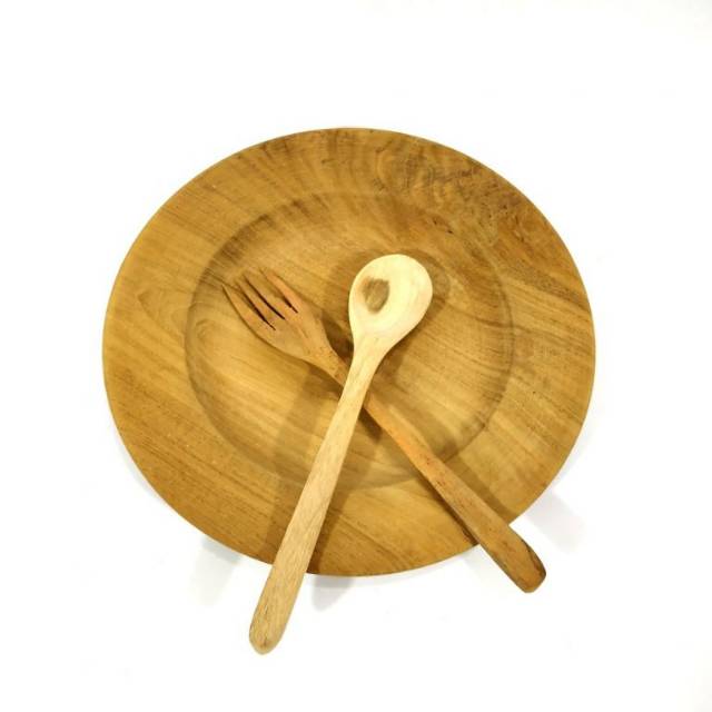 Jual Jual Set Piring Sendok Garpu Tempat Makan Dari Kerajinan Kayu Jati ...