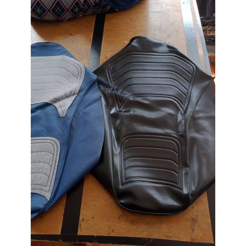 Jual Bungkus Cover Kulit Variasi Karbon Jok Motor GL Pro | Shopee Indonesia