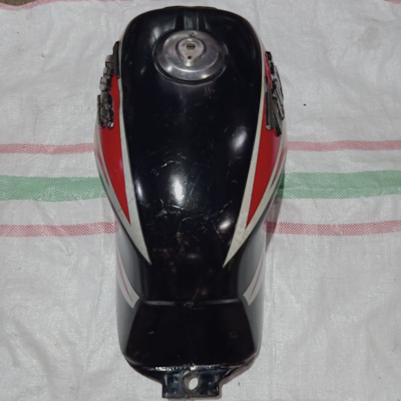 Jual Tanki tangki tengki Tenki Tangki Honda Tiger 2000 Black hitam ...