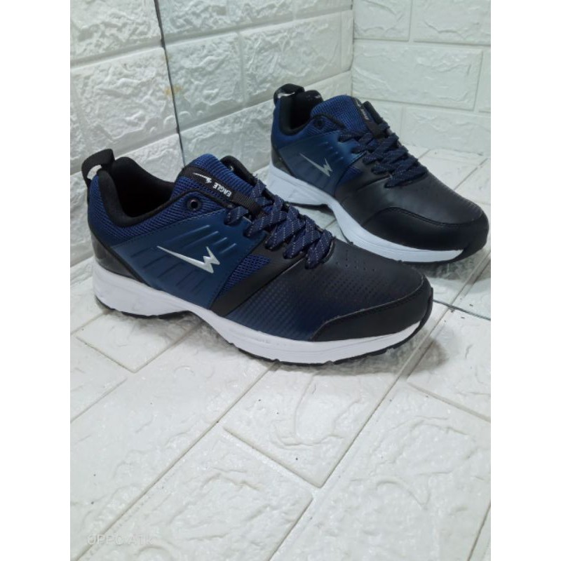 Jual SEPATU RUNNING SEPATU EAGLE sky hawk sepatu casual pria | Shopee ...