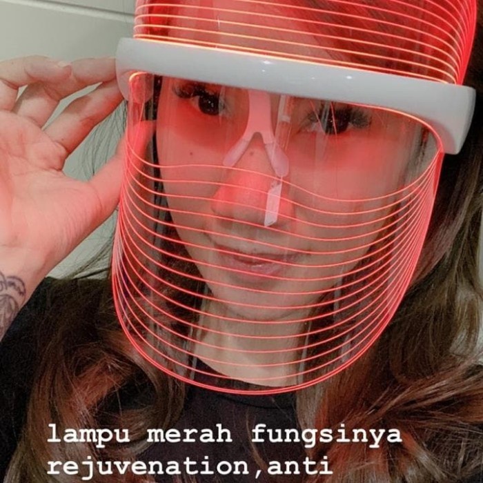 Jual MIST-FACE- FACE SHIELD LED THERAPY NAGITA. LED MASK KECANTIKAN ...