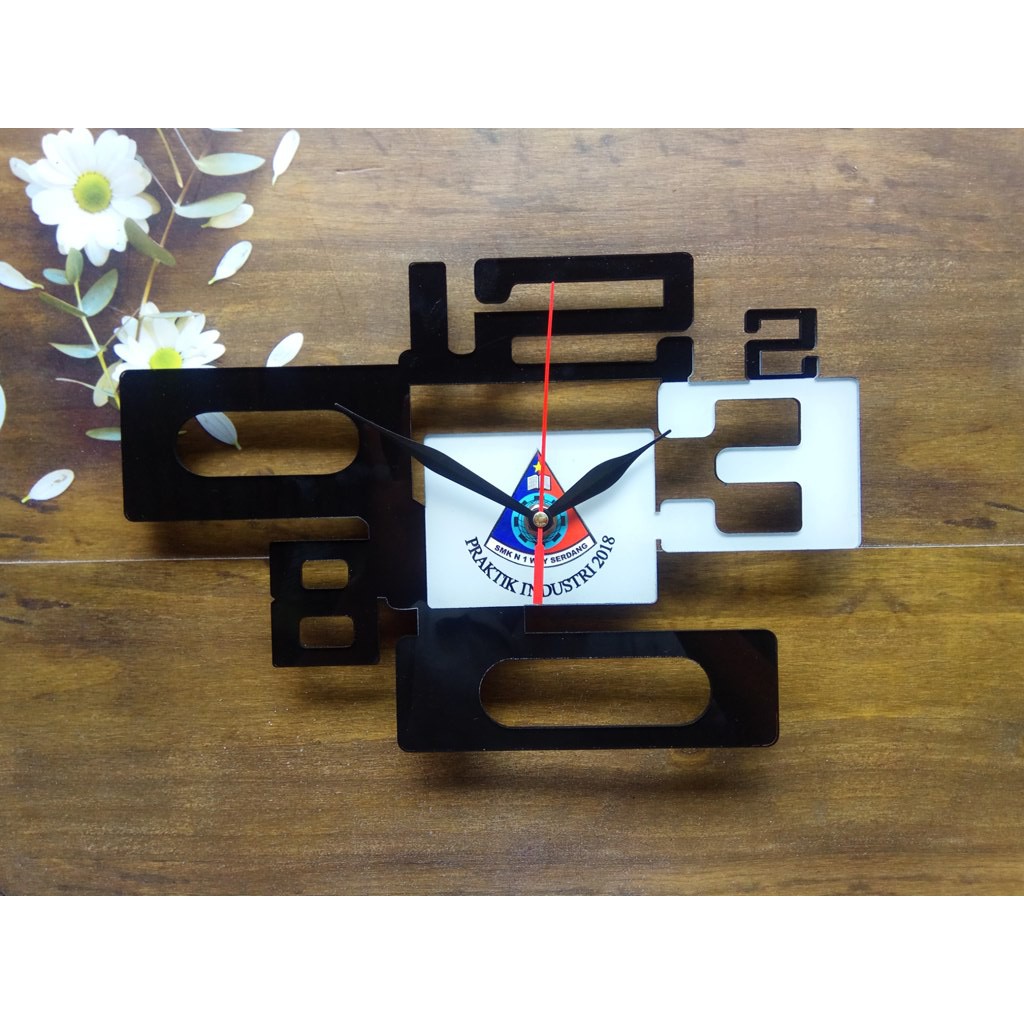 Jual Jam Dinding Akrilik - Kenang-kenangan Magang | Shopee Indonesia