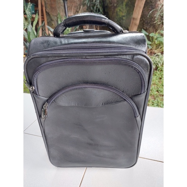 Jual Koper kulit hitam 2 roda tetap Small (18-20inch) | Shopee Indonesia