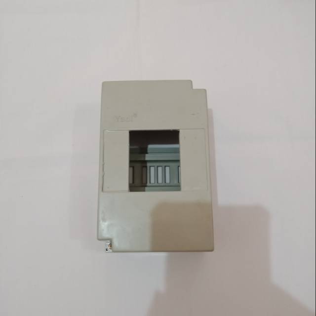 Jual Box MCB 2 Phase / Group Outbow Yadi | Shopee Indonesia