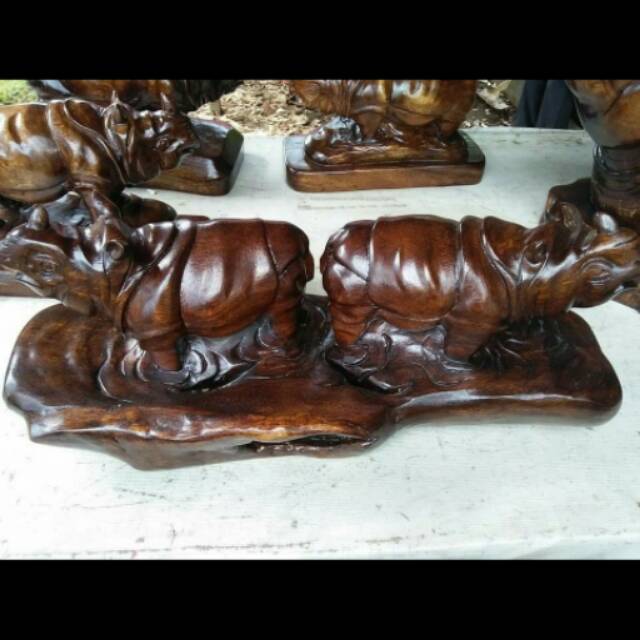 Jual Patung badak kembar | Shopee Indonesia