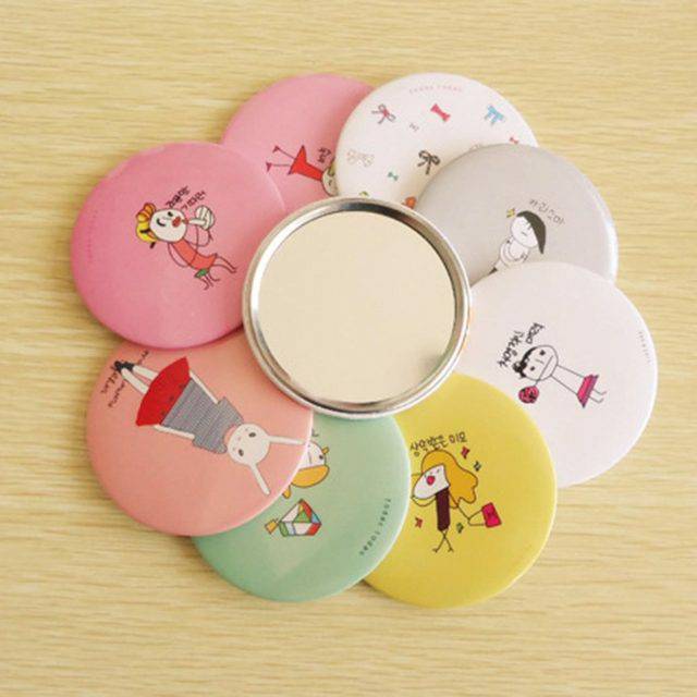 Jual Cermin Kaca Mini Bulat Portable Motif Kartun | Shopee Indonesia