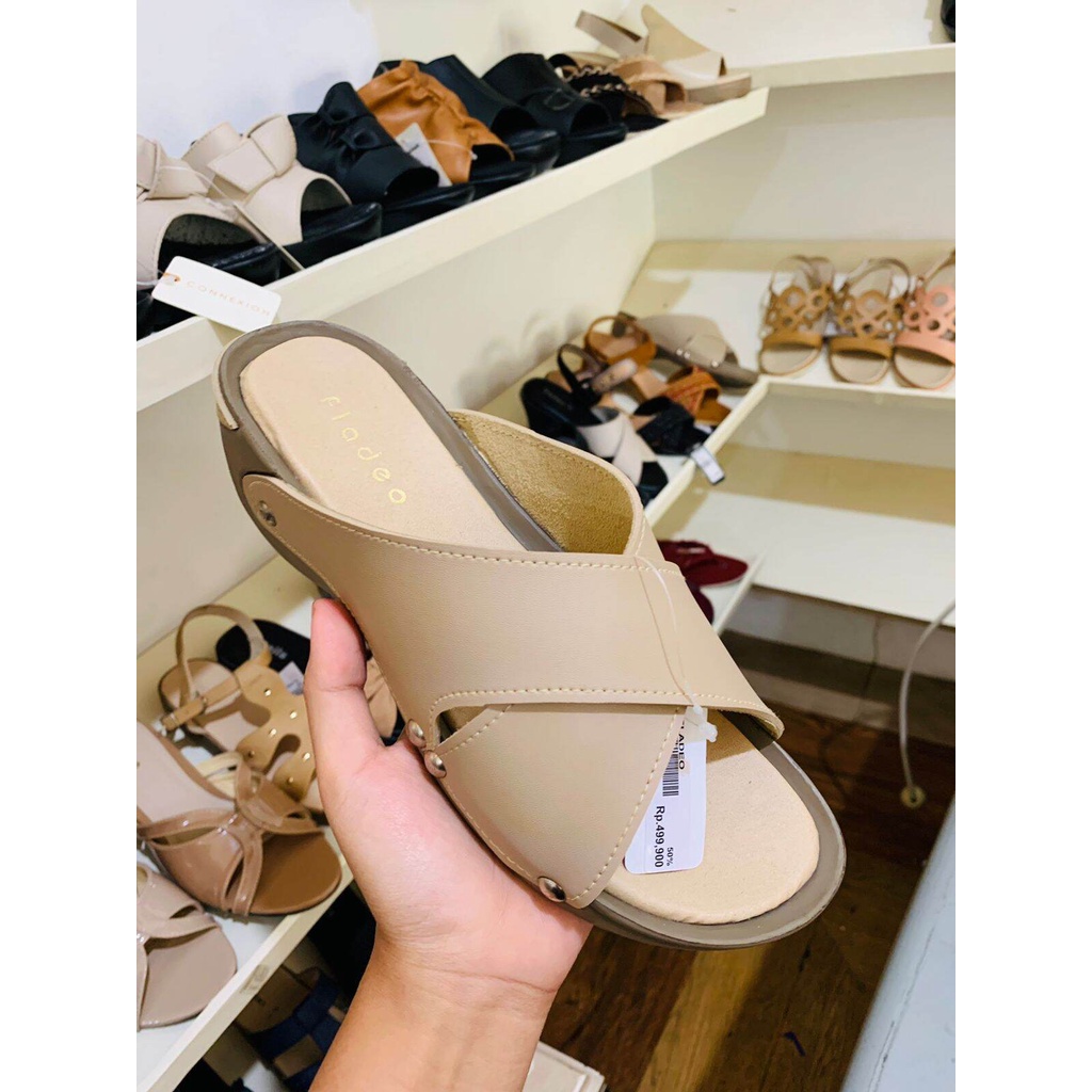 Jual PROMO wedges fladeo warna crem cantik banget | Shopee Indonesia