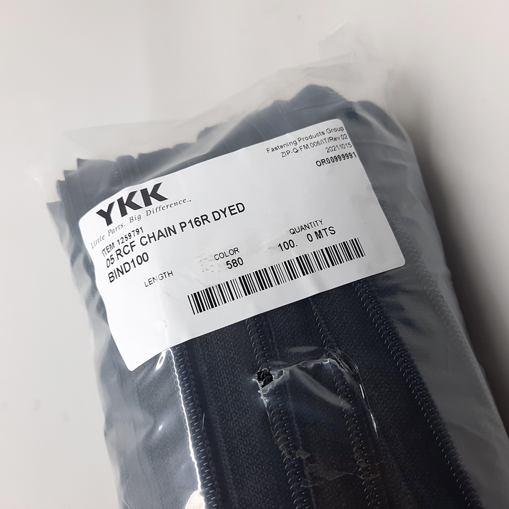 Jual Daun Seleting YKK 05 RCF Warna Hitam | Daun Sleting YKK Nomor 5 per meter | Shopee Indonesia