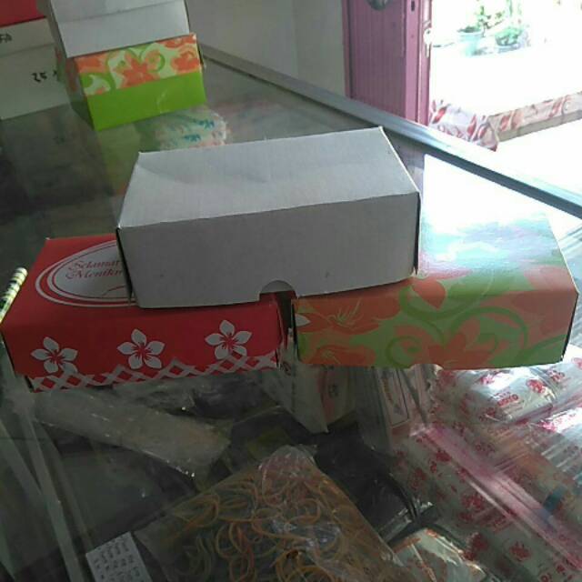 Jual Kardus snack 14x10x4,5 || dus snack murah | Shopee Indonesia