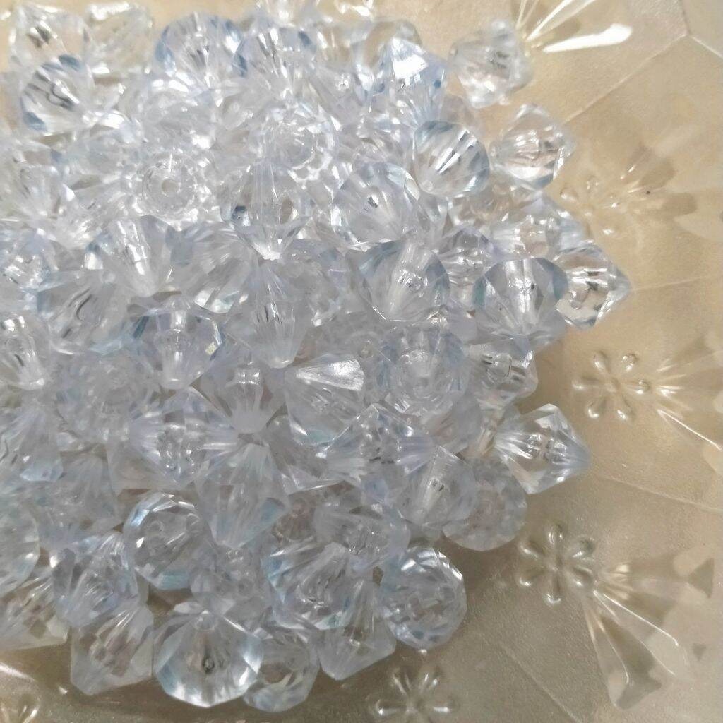 Jual ISI 12 Mote Diamond Bening Besar Putih 10MM | Shopee Indonesia