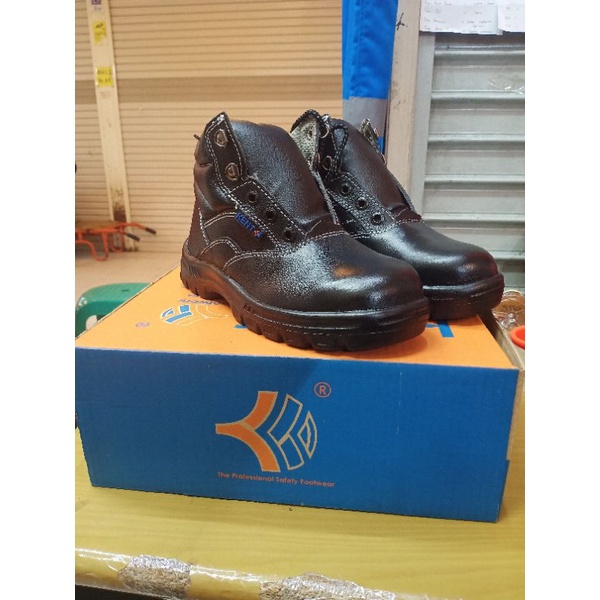 Jual Sepatu Safety Shoes Kent 78355 Original Safety Boots Sepatu Safety ...