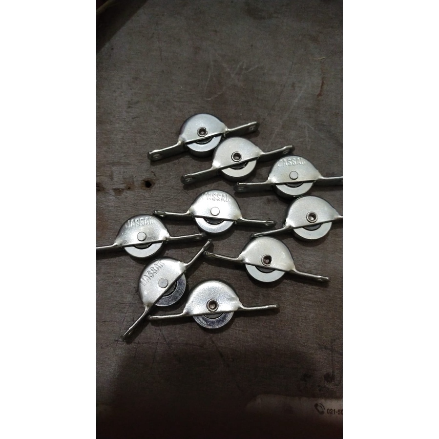 Jual Roda ulih 3/4 Rata / Roda Sliding Roda Etalase Roda ulih lemari ...