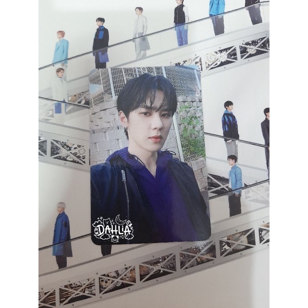 Jual WTS PC KUN UNIVERSE PHOTOBOOK VER (BOOKED!) | Shopee Indonesia