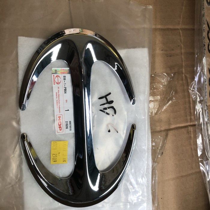 Jual LOGO DEPAN HINO DUTRO ORIGINAL | Shopee Indonesia