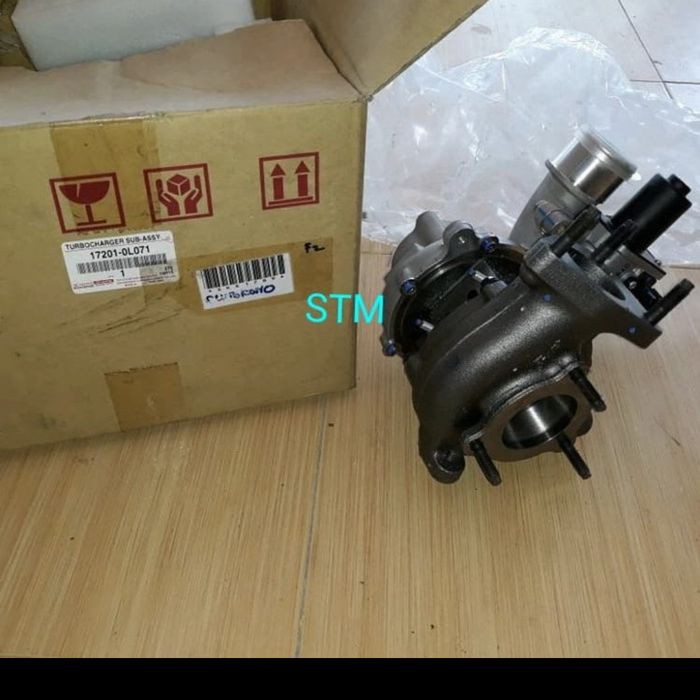 Jual Turbo Turbocharger Fortuner Hilux 2500cc 17201-0L070 | Shopee ...