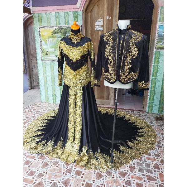 Jual couple kebaya dan beskap bludru/couple pengantin bludru | Shopee ...