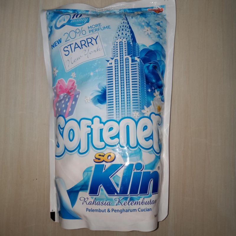 Jual SO KLIN SOFTENER Pelembut Biru 900ml | Shopee Indonesia