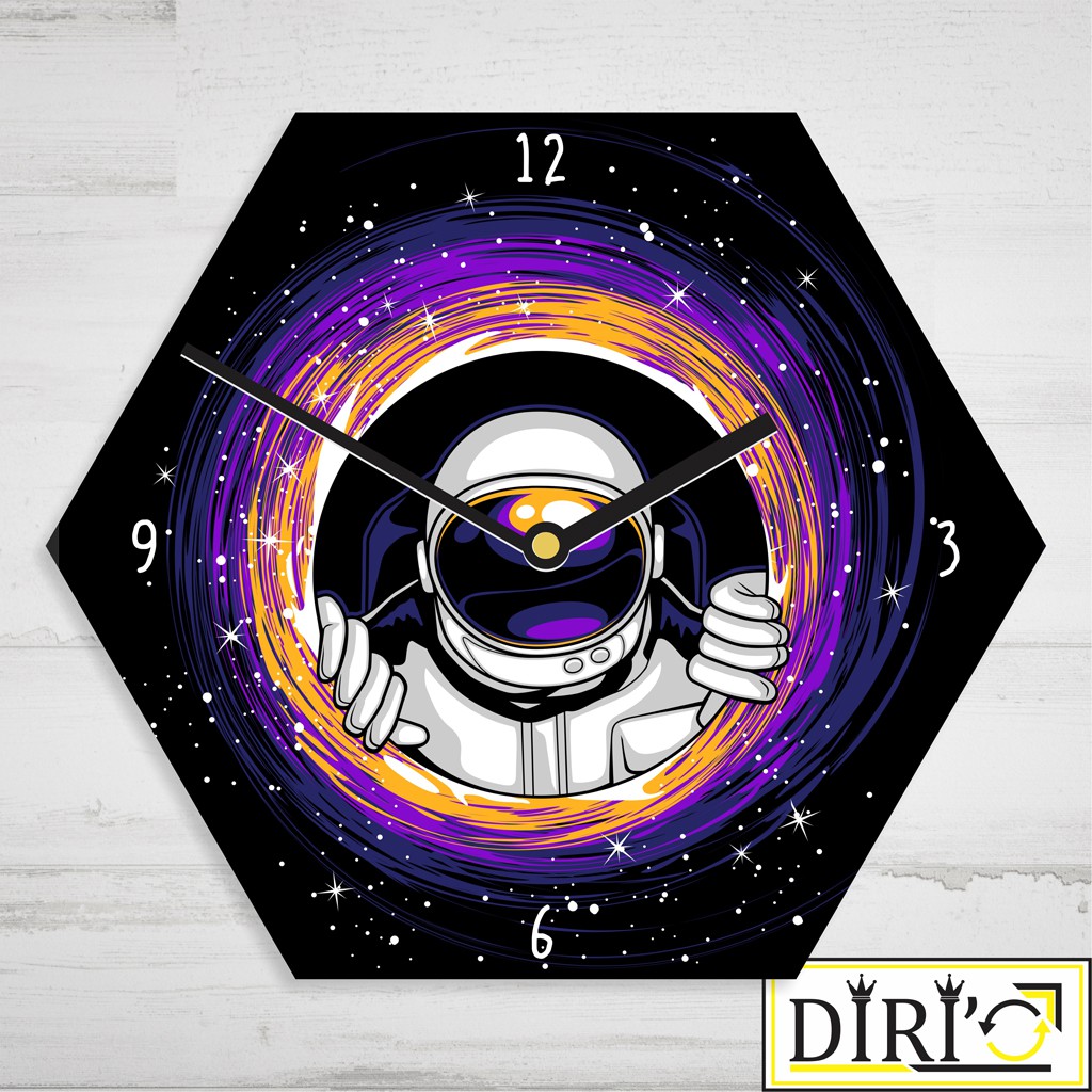 Jual Jam Dinding Kayu Hexagon Ilustrasi Astronot Home Decor Segi Enam ...