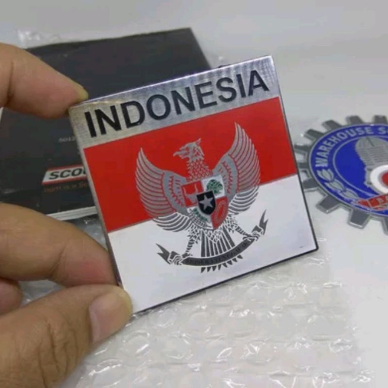 Jual Vespa Badge Emblem Sticker Metal Garuda Indonesia Gs Congo ...