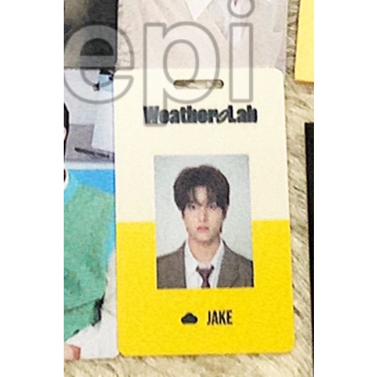 Jual ID Card Season Greeting Enhypen 2022 Jake | Shopee Indonesia