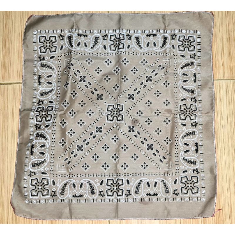 Jual BANDANA KOTAK HITAM COKLAT / SEGITIGA ARMY | Shopee Indonesia