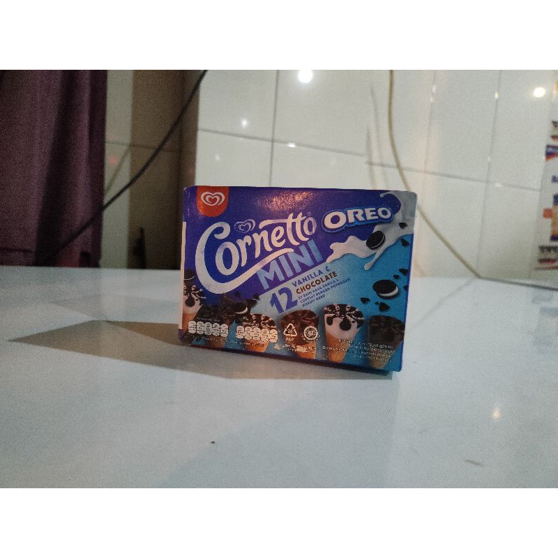 Jual Ice Cream Wall's Cornetto Mini Oreo Isi 12 Es Krim | Shopee Indonesia