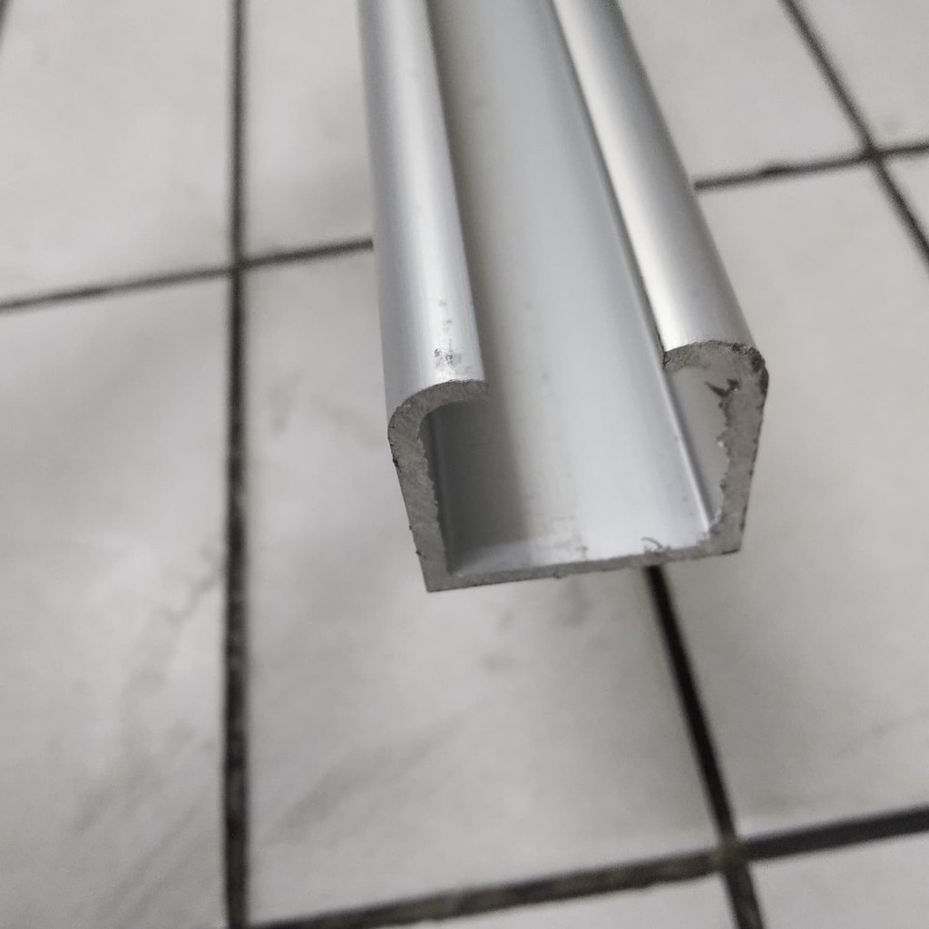 Jual Rel Track Pintu Kaca Aluminium Panjang 2 Meter | Shopee Indonesia
