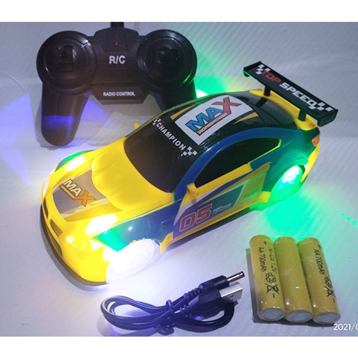 Jual REMOTE CONTROL SUPERCAR REMOTE CONTROL MOBIL BALAP BAN BERLAMPU RC ...