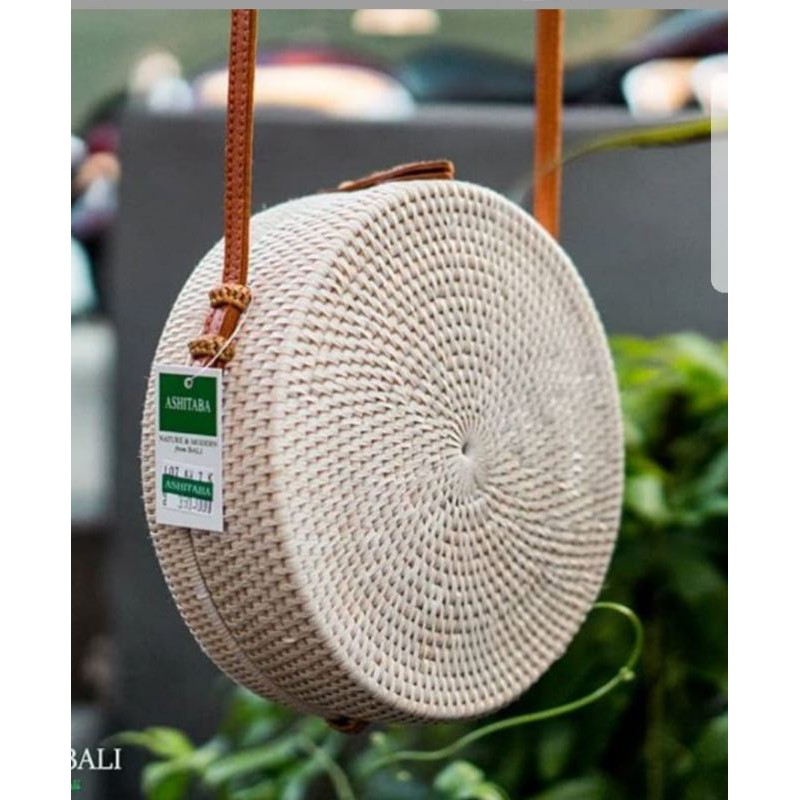 Jual tas rotan plastik | Shopee Indonesia