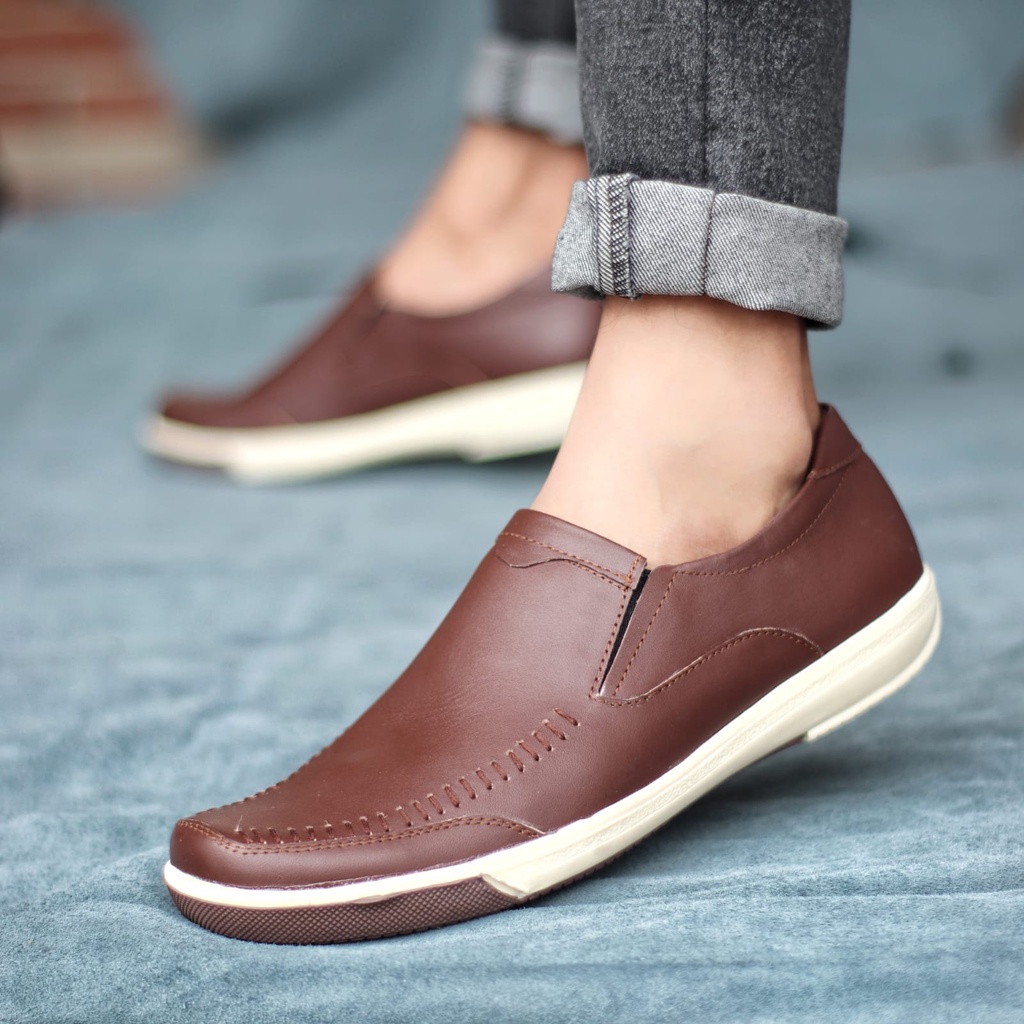 Jual GEOVANI Sepatu Formal Pria Casual Slip On Kulit Asli Sepatu Kasual ...