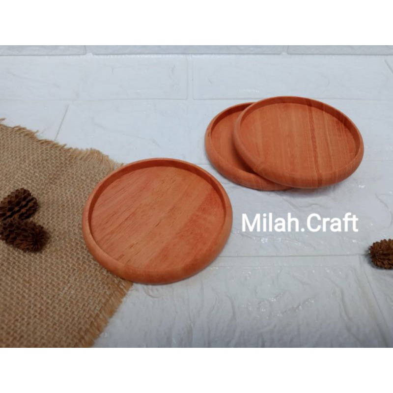 Jual coaster kayu/tatakan gelas kayu mahoni 9cm lengkung | Shopee Indonesia