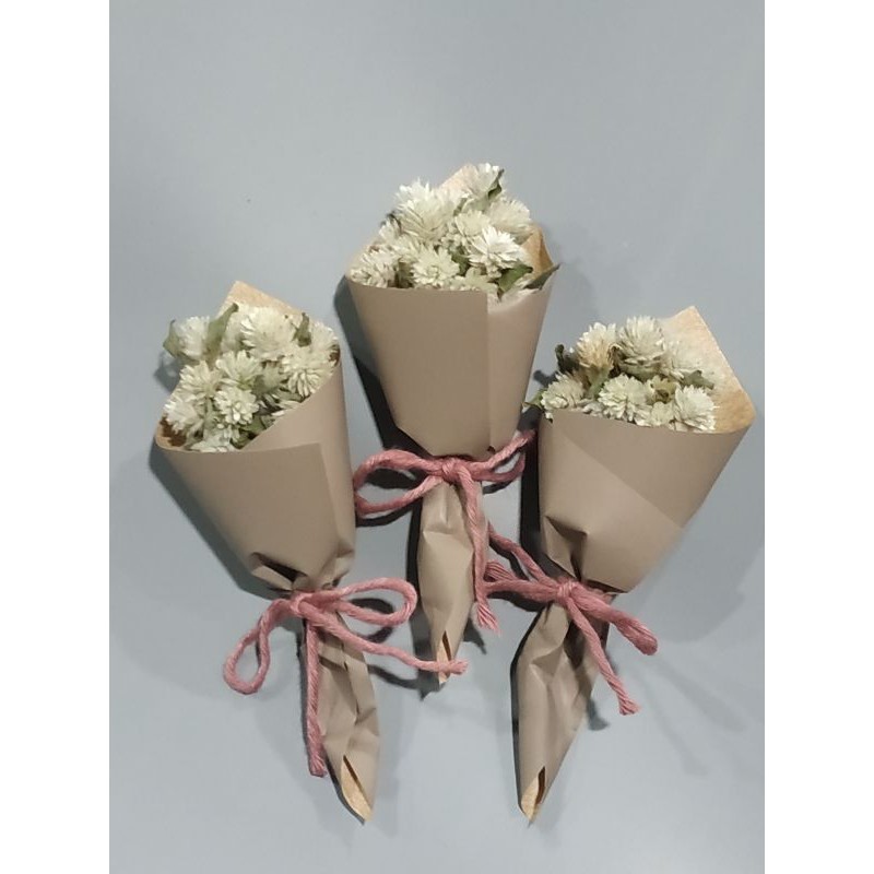 Jual bouquet mini bunga kenop / dried flower / buket bunga kering ...