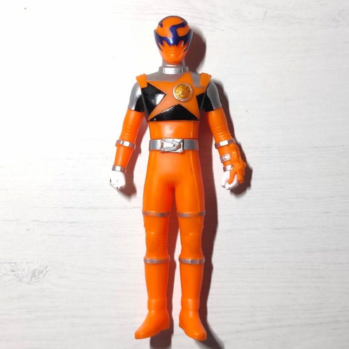 Jual MAINAN BANDAI SUPER SENTAI KYURANGER SCORPION ORANGE FIGURE 17 CM ...