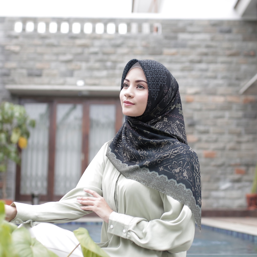 Jual ARSSCARF - Jazima Night (Voal Square) | Shopee Indonesia