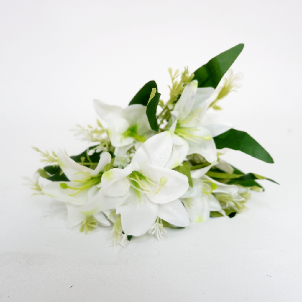 Jual [7 Tangkai] Bunga Lily Sutra Kecil X7 (1 kg isi 25 pcs) | Shopee ...