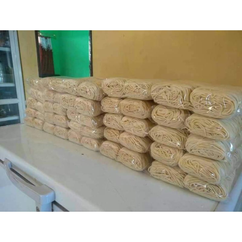 Jual mie ayam,kemasan 1kg isi 12 porsi. | Shopee Indonesia