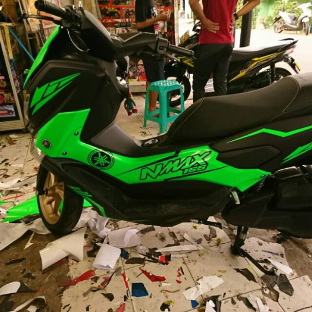 Jual CATING NMAX full HIJAU TOSCA | Shopee Indonesia