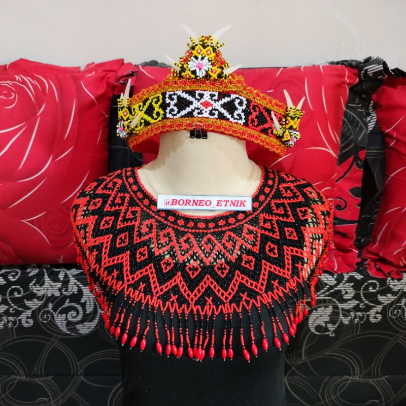 Jual satu set topi mahkota dan kalung dan anting dan rompi dada ...