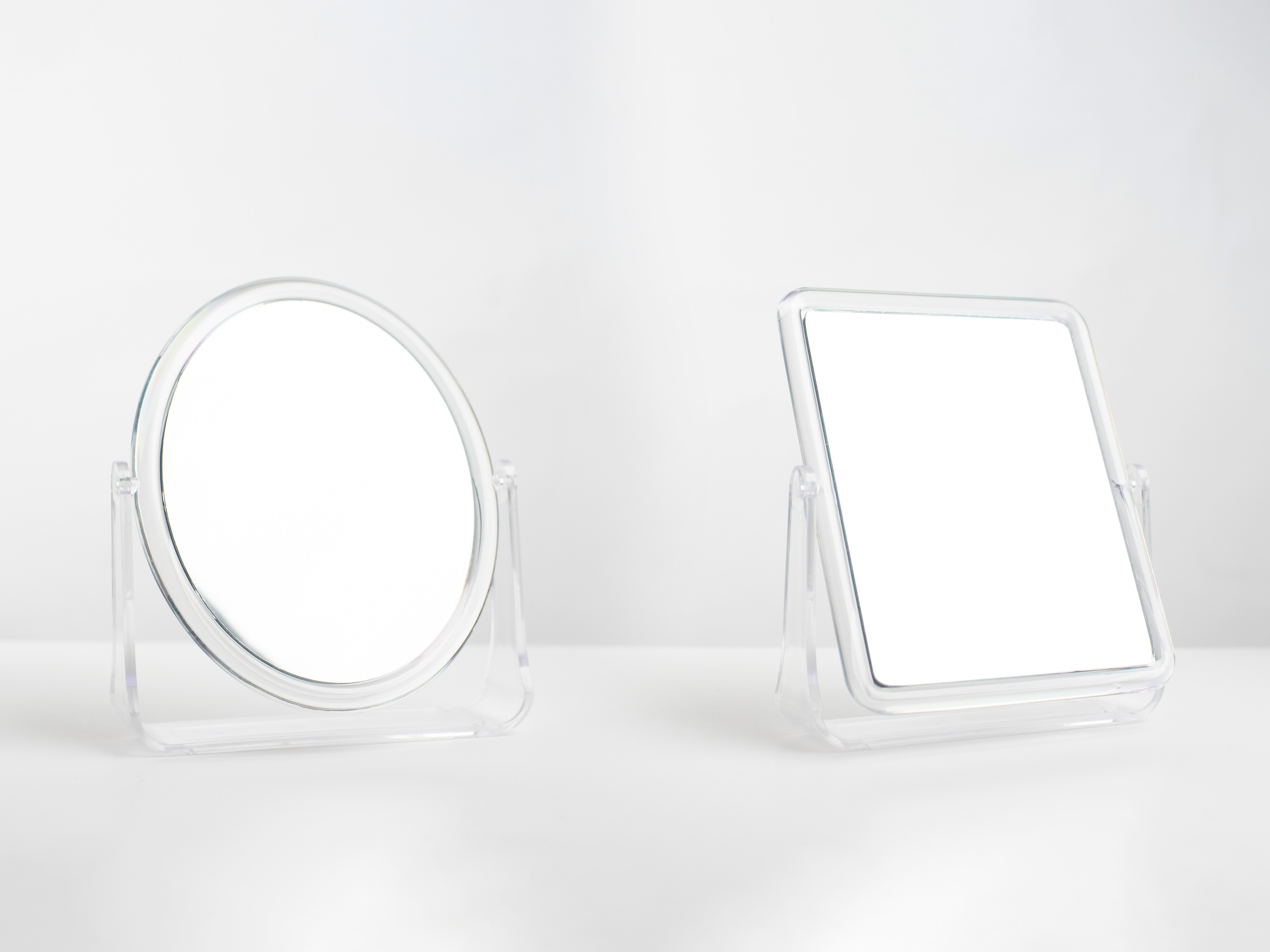 Jual MINISO Cermin Makeup Dua Sisi Cermin Meja Double-side Plastic ...