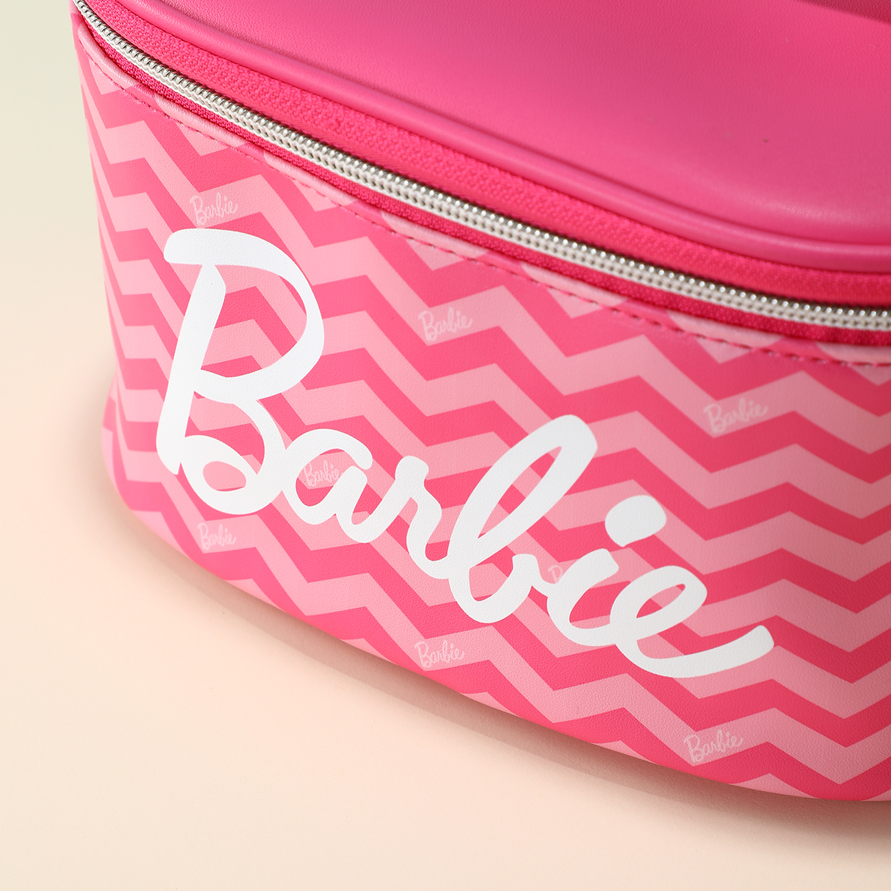 Jual MINISO x Barbie Tas Kosmetik Besar Wanita Pouch Makeup Travel ...