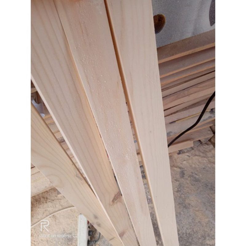 Jual Kayu Pinus Jati Belanda 100x4x2cm Sudah Dihamplas halus siap pakai ...