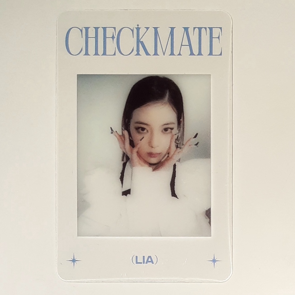 Jual [sharing] itzy checkmate album official photocard pc ktown yeji ...