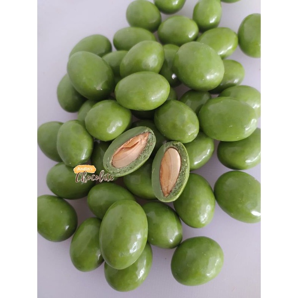 Jual Coklat Greentea isi Almond, matcha almond lezat | Shopee Indonesia