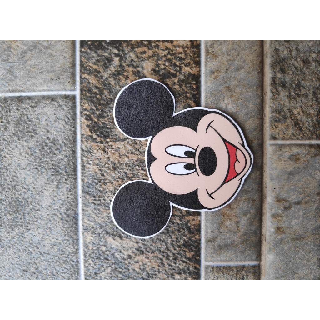 Jual Stiker Vinyl Karakter Mickey Mouse HP Motor Spion Helm Laptop Buku ...
