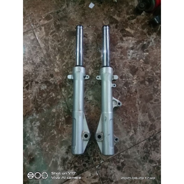 Jual shock depan pcx 125 pcx cbu thailand original copotan pnp new pcx ...