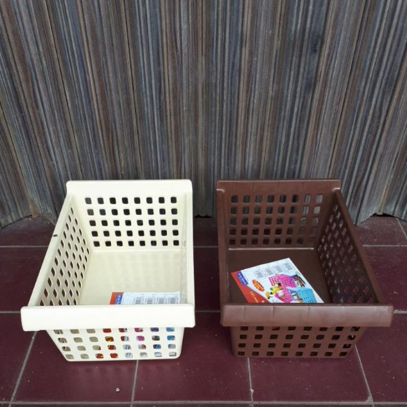 Jual Container mini XL/408 Lucky star | Shopee Indonesia