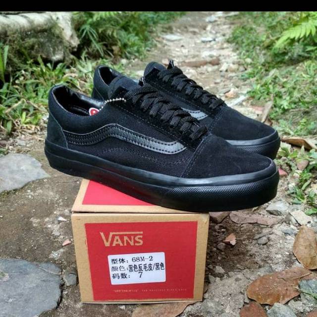 Jual Vans full black | Shopee Indonesia